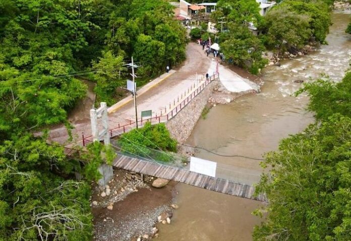 Reconstructed Paso de Molino Suspension Bridge Inaugurated - Puerto ...